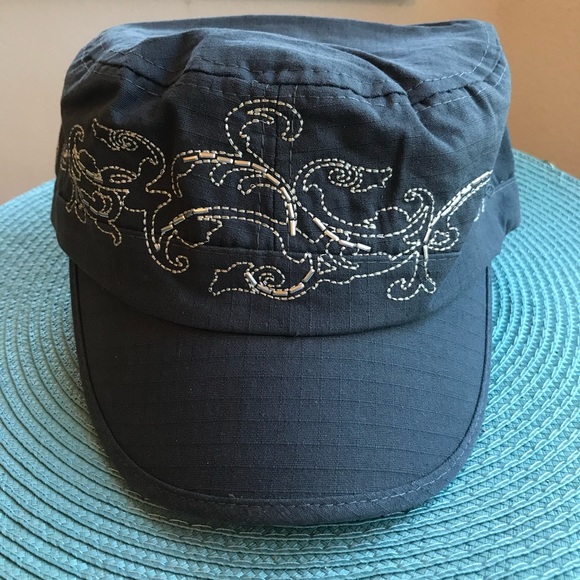 Scala | Accessories | Nwt Blingy Hat Scala Pronto Gray With Bling Os ...